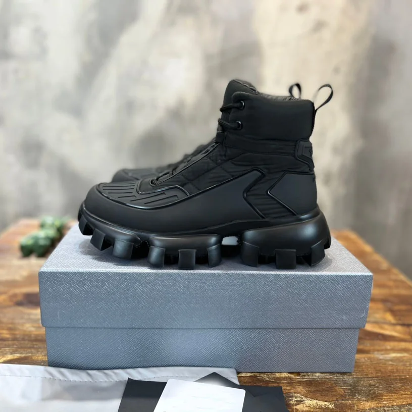 2023 New Design Boots Martin Boots Female New Mid-calf Height Increase ...