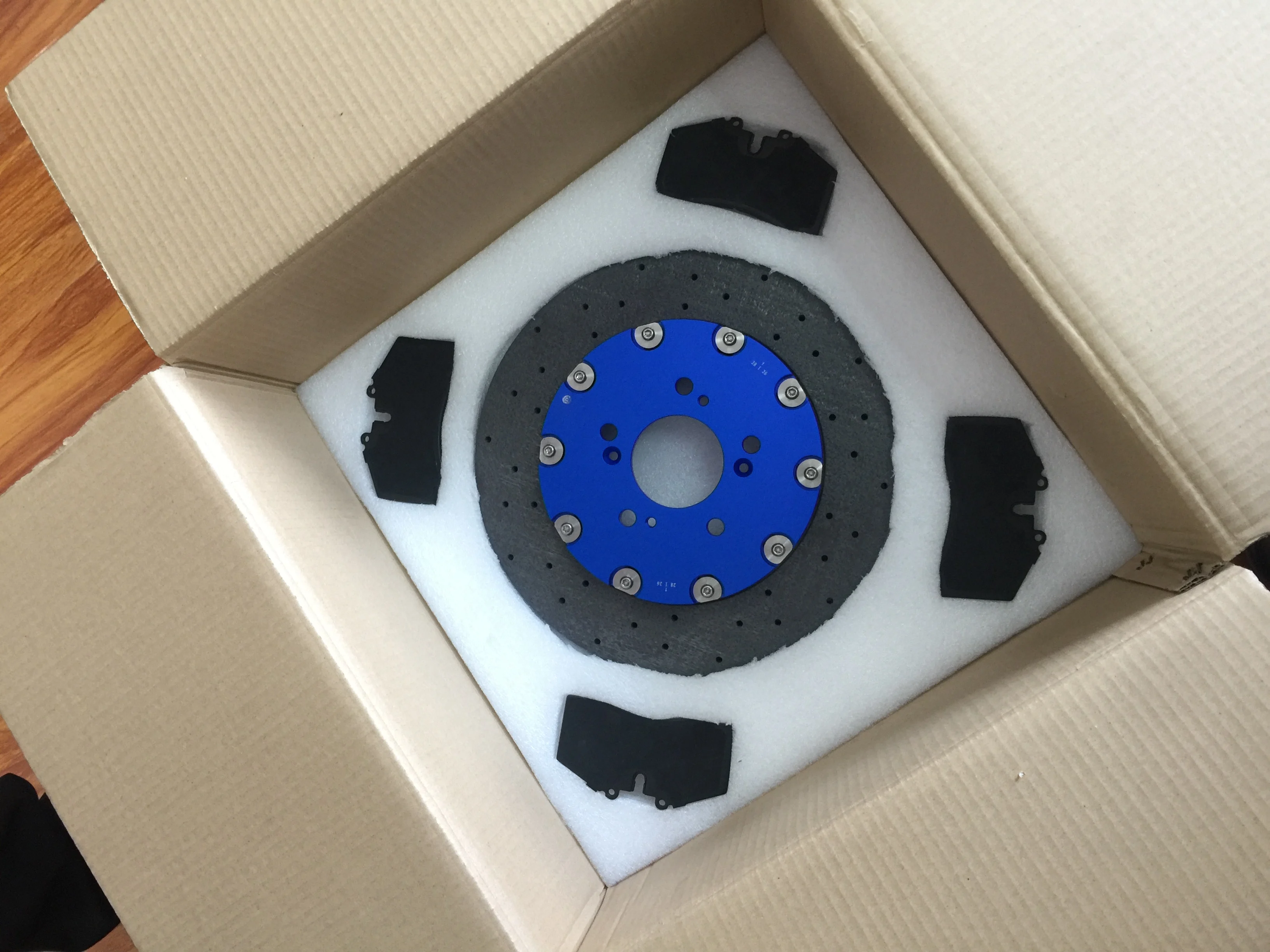 Hsingyik Carbon Fiber Break Disk Ceramic Brake Disc Rotor For Car - Buy ...