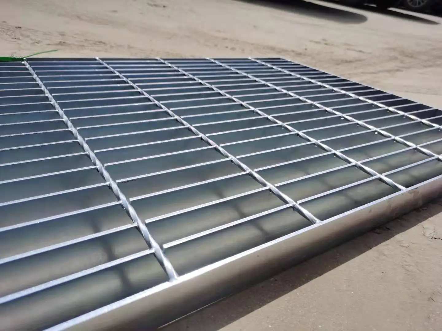 Australian Standard Spray Booth Floor Grating 32x5 Hot Dipped ...