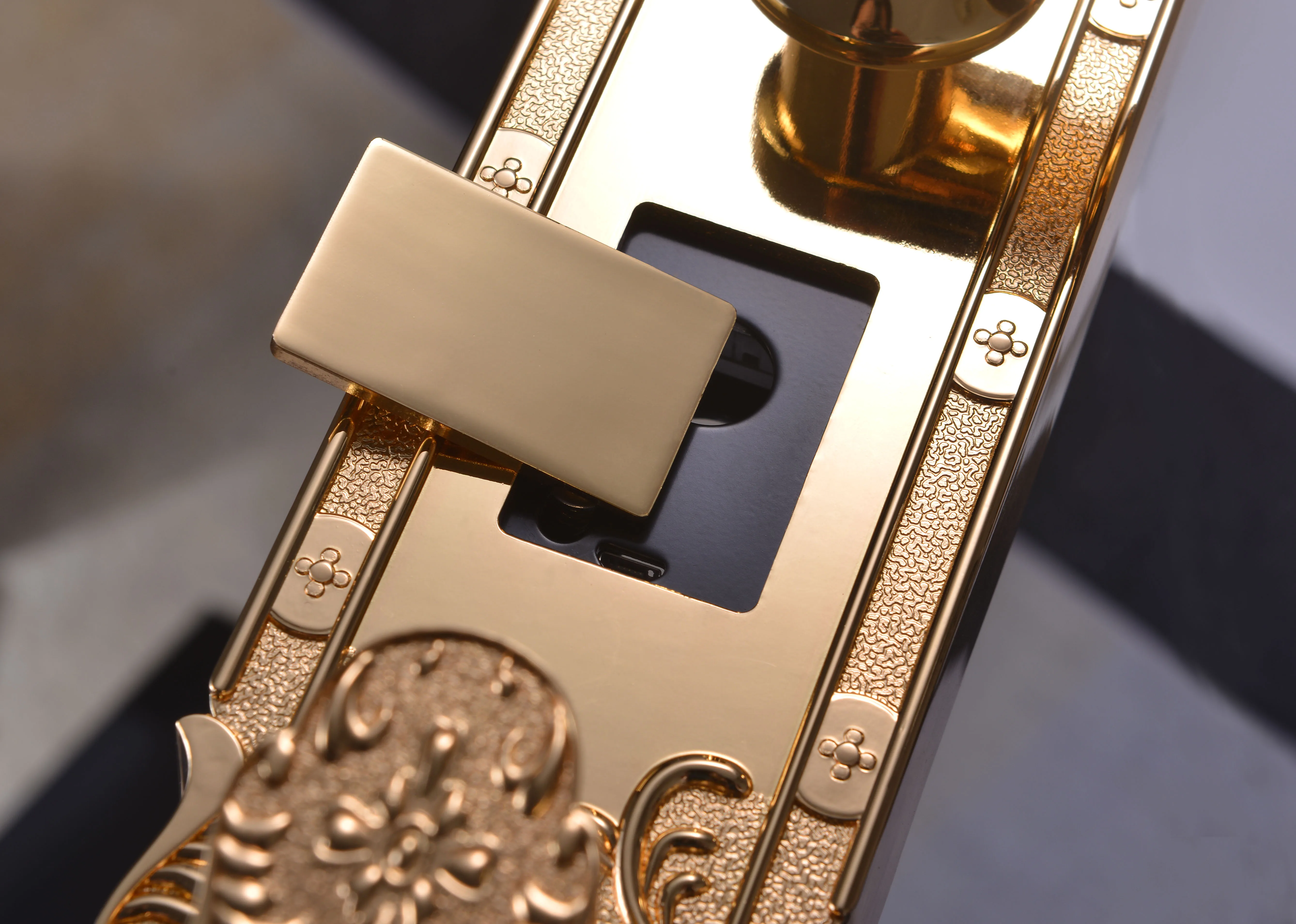 22K Gold Plated Brass Entrance Digital Handle Lock Luxury