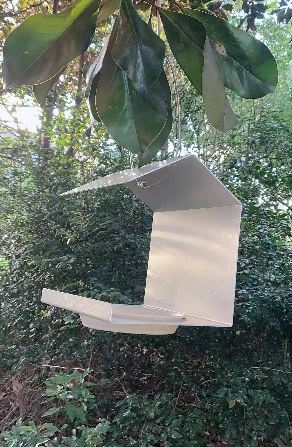 Outdoor Birds Feeder Wooden Perch and Rain Cover Roof Metal Bird House ...