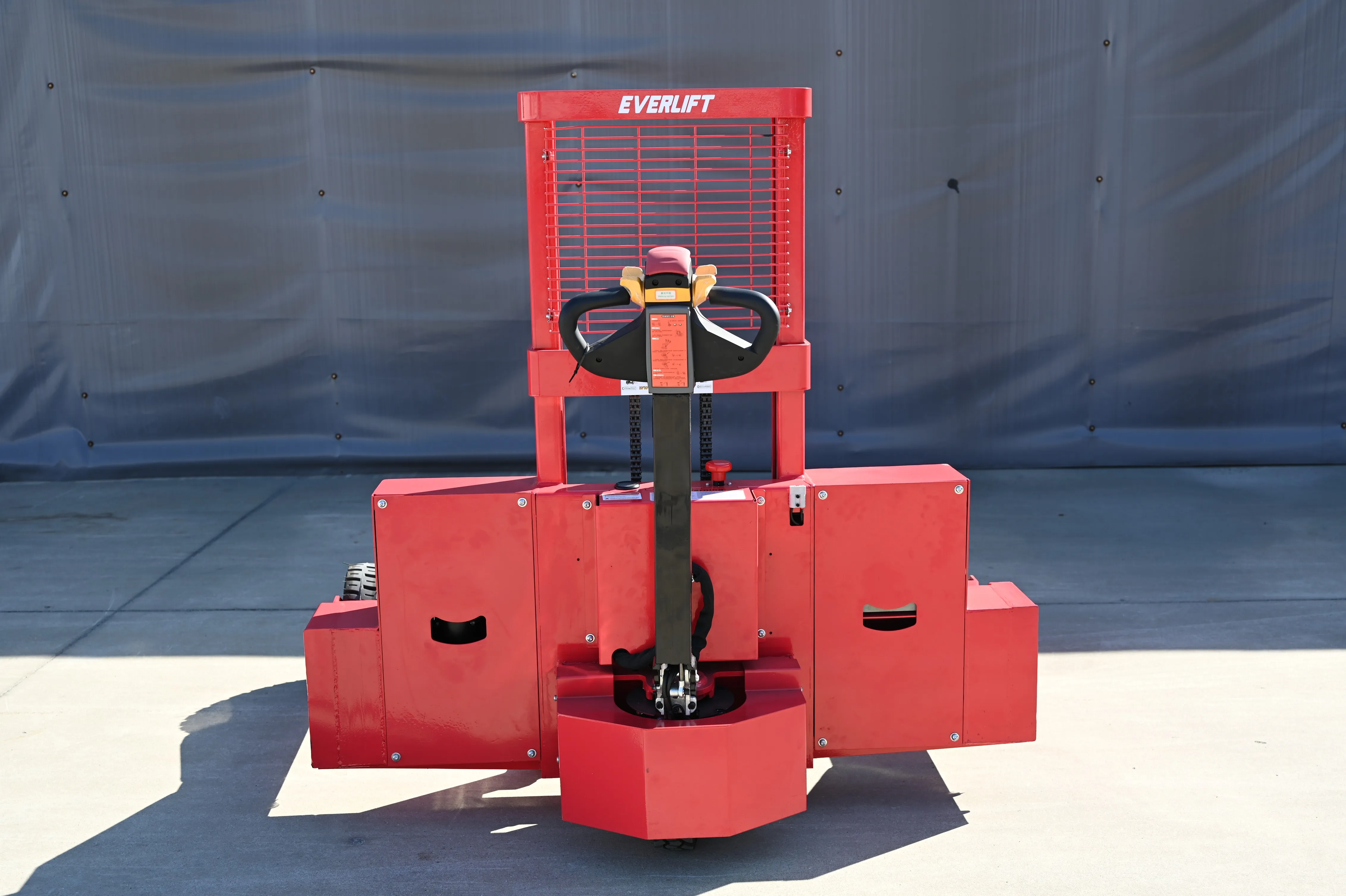 HELI Electric Pallet Stacker 1500kg 3m Off-road Stacker for Outdoor ...