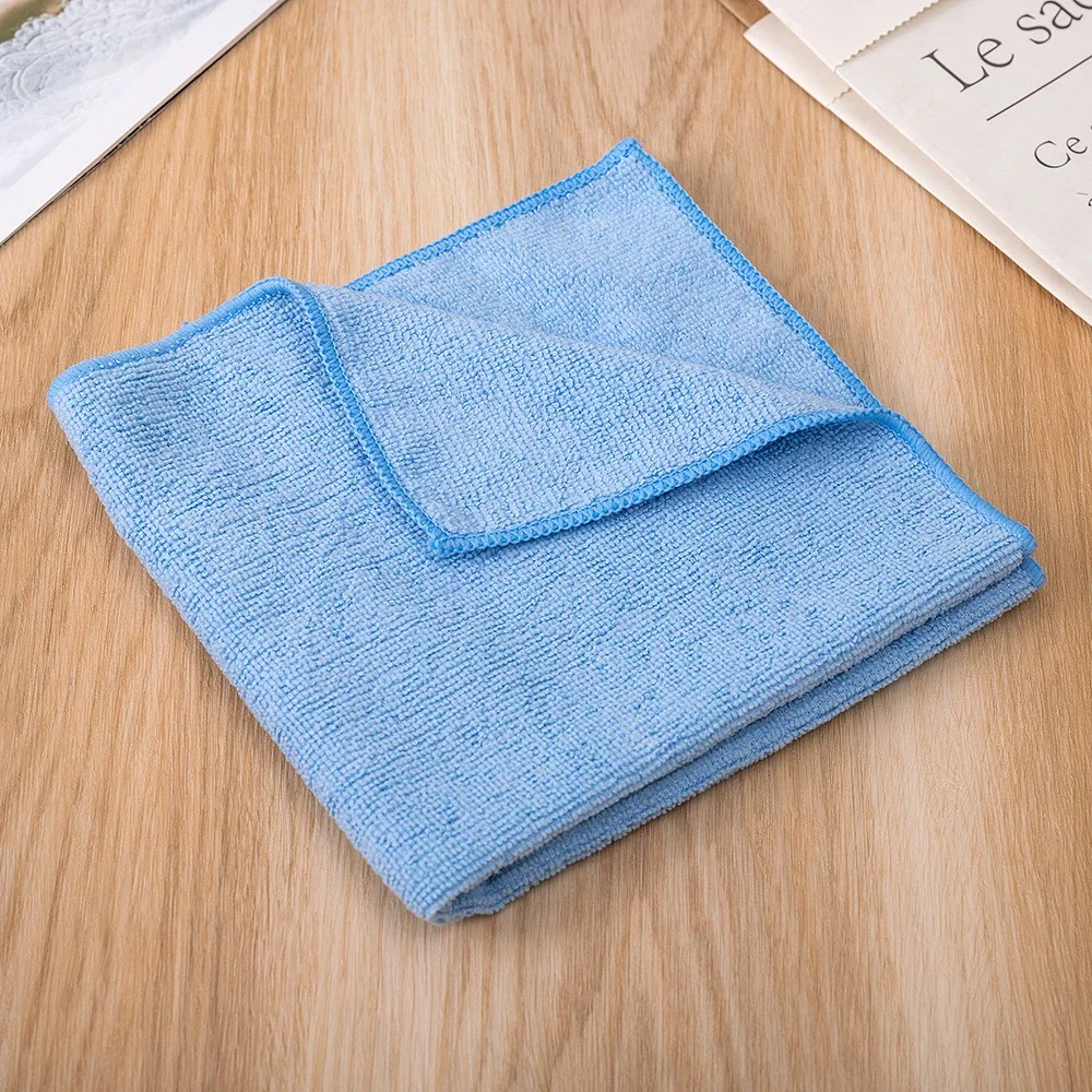 Multiple Colors Microfiber Cleaning Cloths for Cars & Kitchens