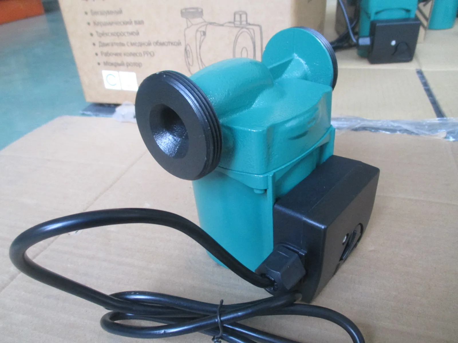 Hot Water Three Speed Heating Circulation Pump for Central System