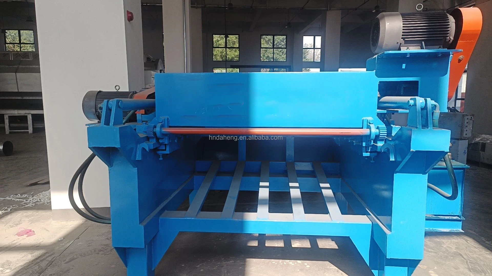 Automatic 8 feet rotary drum andoung wood debarking machine| Alibaba.com