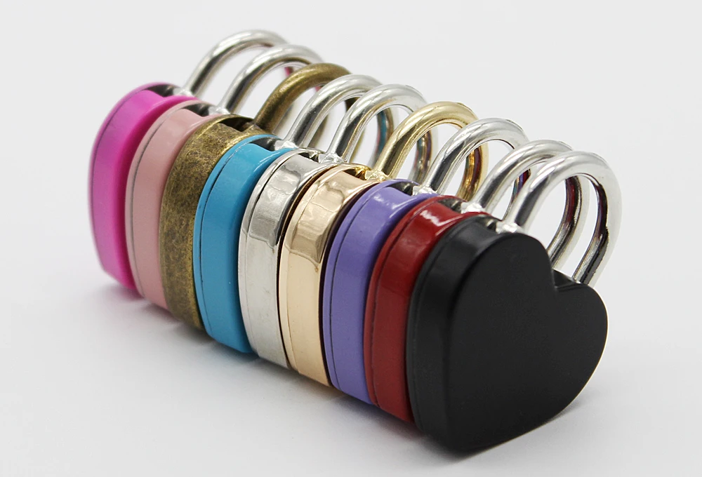 30x39mm Antique Style Heart Shape Padlock - Vintage Lock