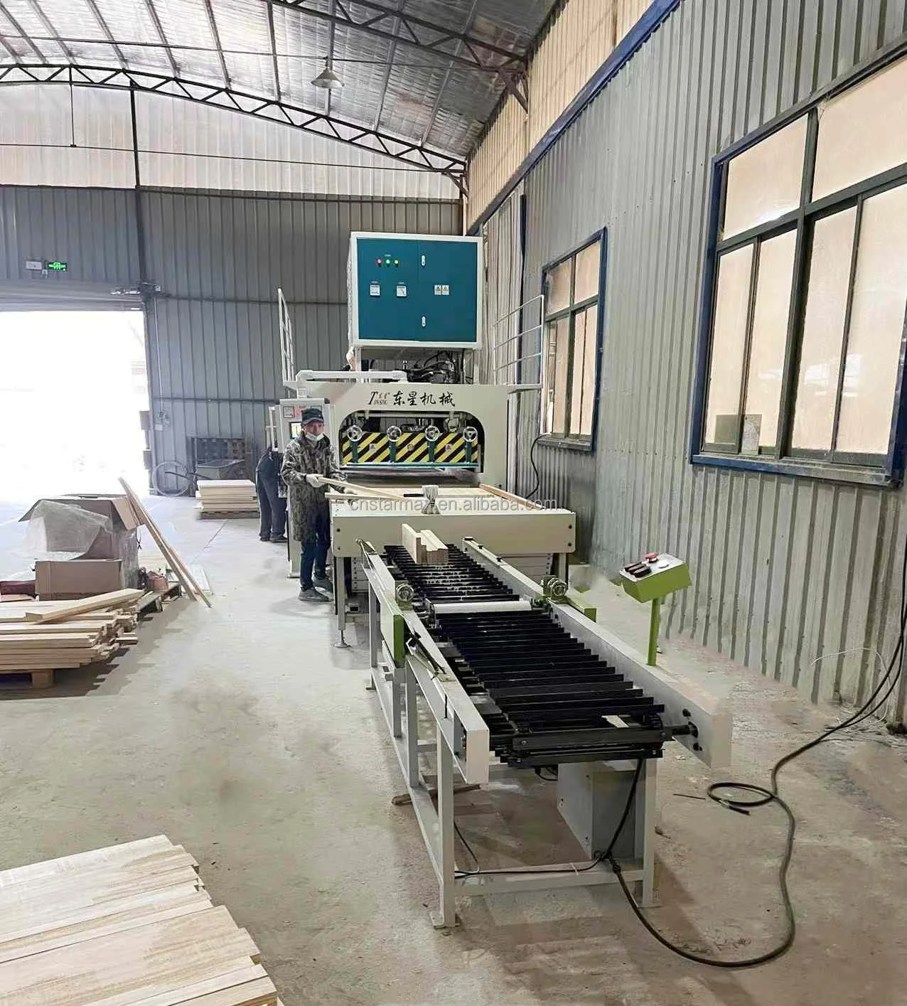 Solid Wood Edge Joining Gluing Machine Double Chain Laminated Timber ...