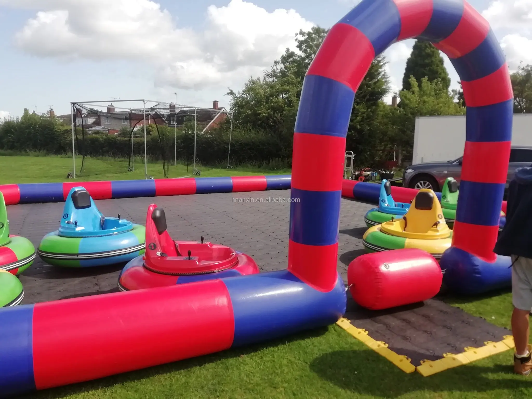 Inflatable Karting Car Bumper Track Arena - Fun & Safety