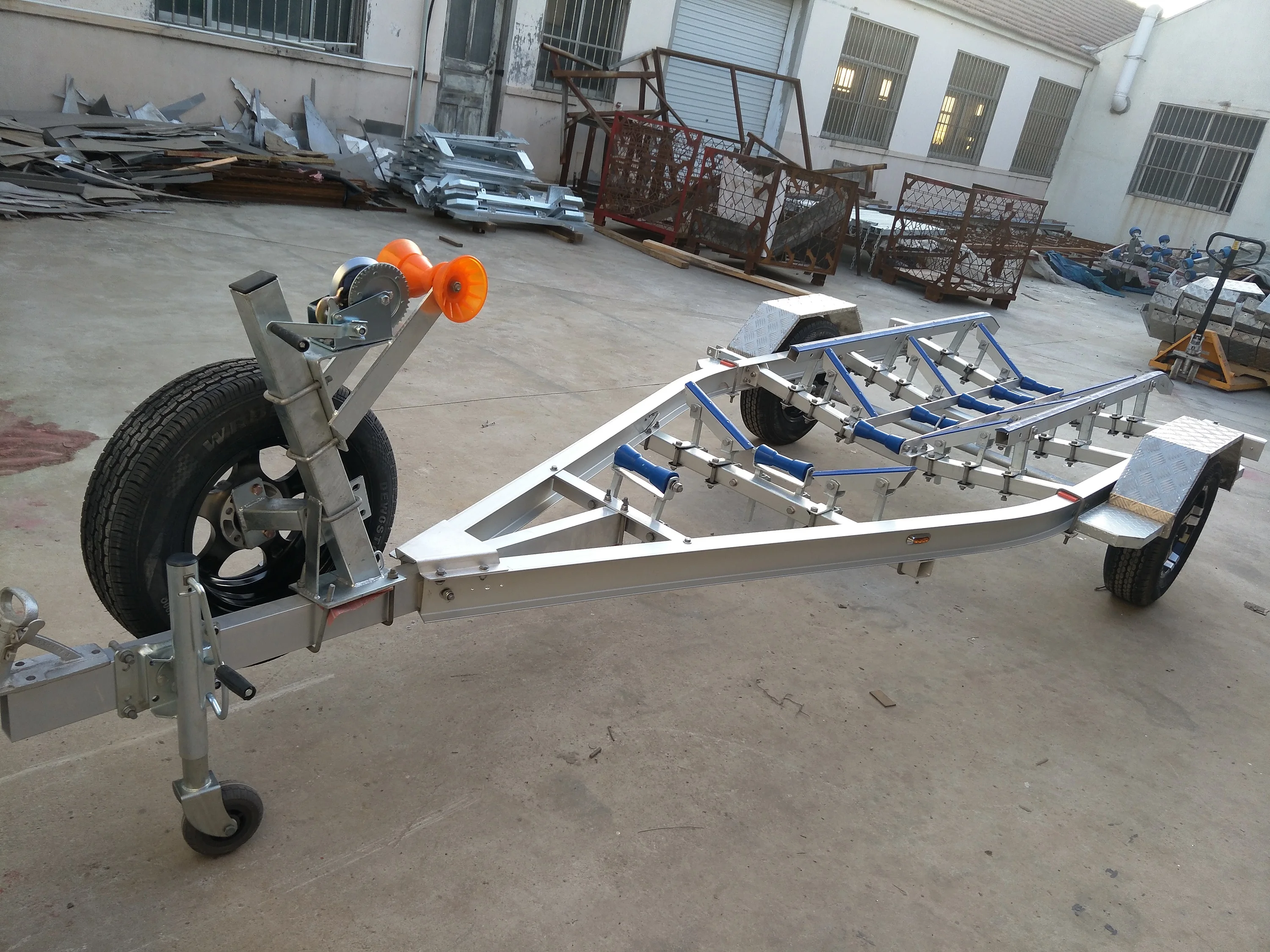 18ft Aluminum Boat Trailer Loading 750kgs - Buy Single Axle Aluminum ...