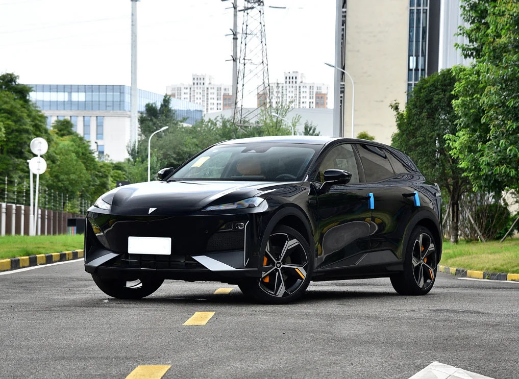 Changan Deepal S7 EV Auto - Dark Blue SUV with 4WD Hybrid
