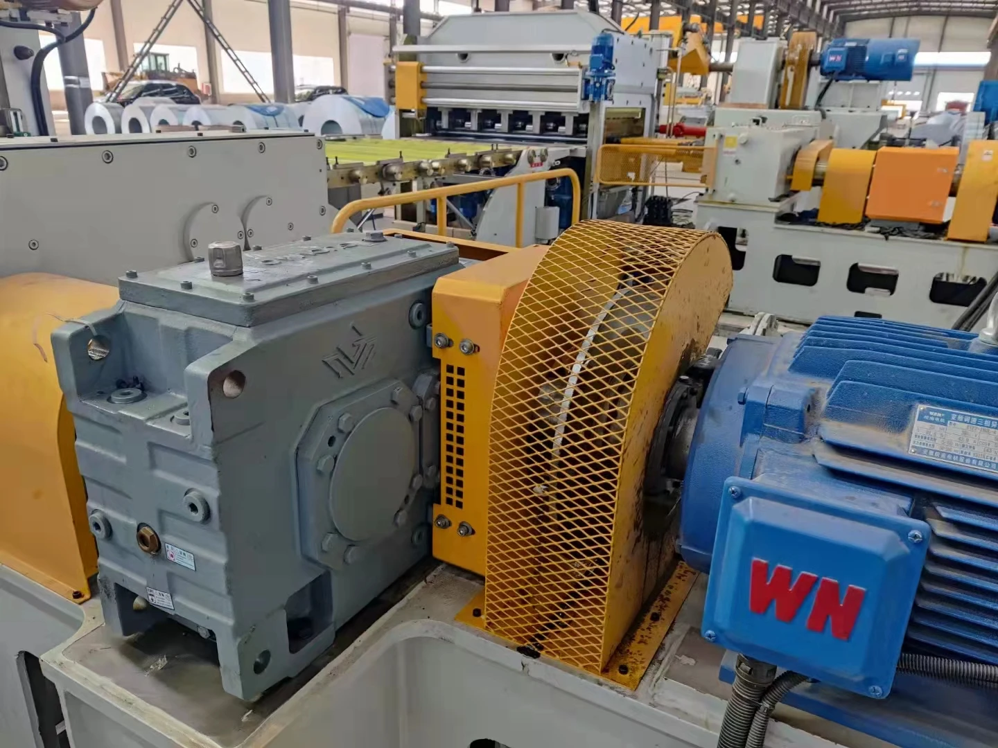 HB/PV Series Industry Gearbox/forward and Reverse Reducer/helical Gear ...