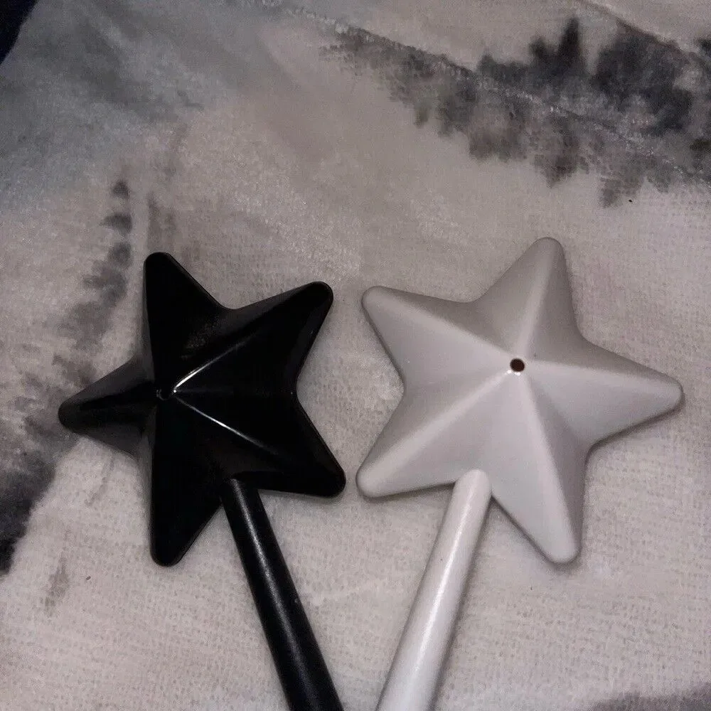 Magical Star Wand Spice Dispenser - Portable & Refillable