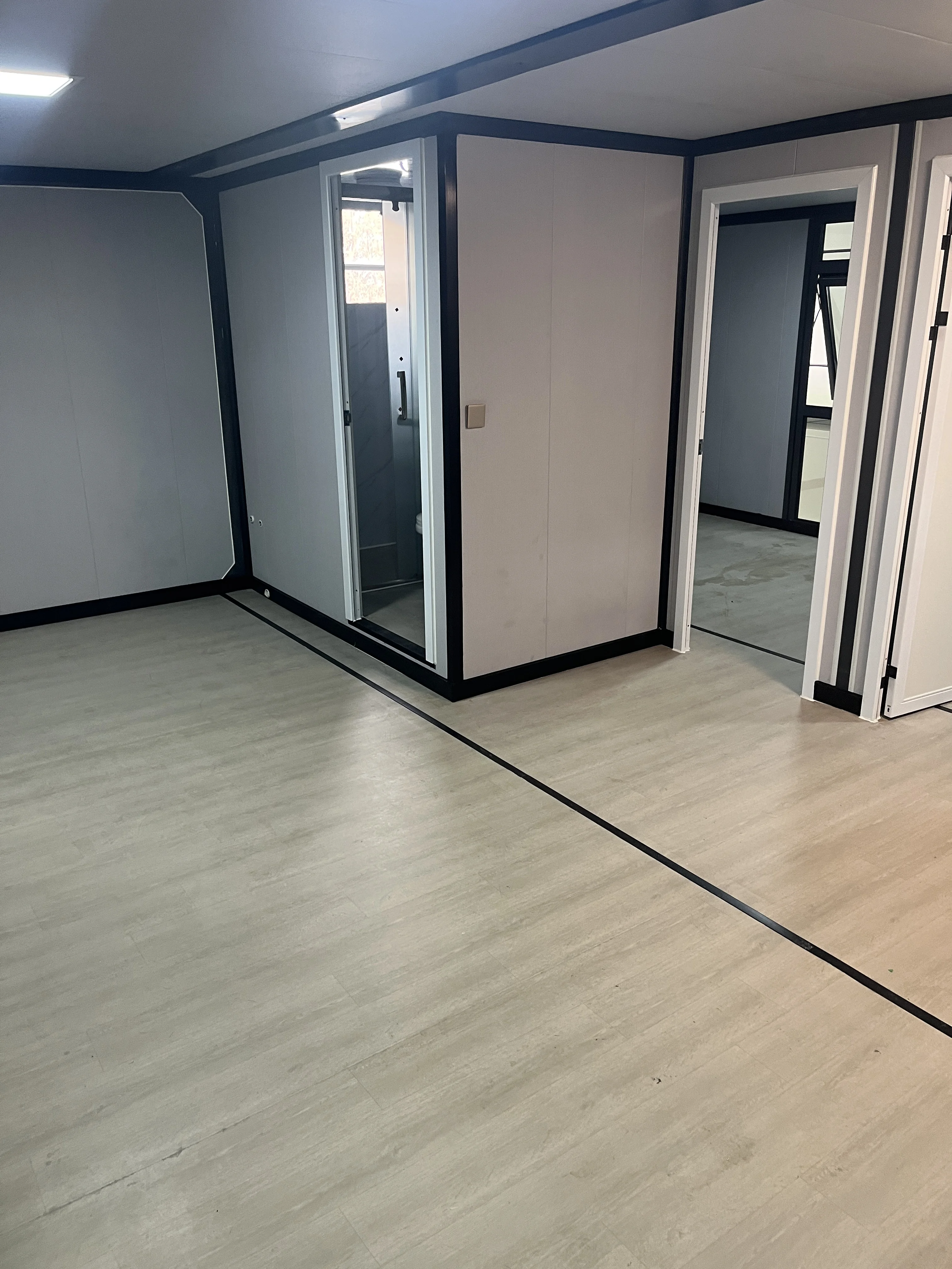 Alibaba.com: 20ft double storey expandable container house with kitchen ...