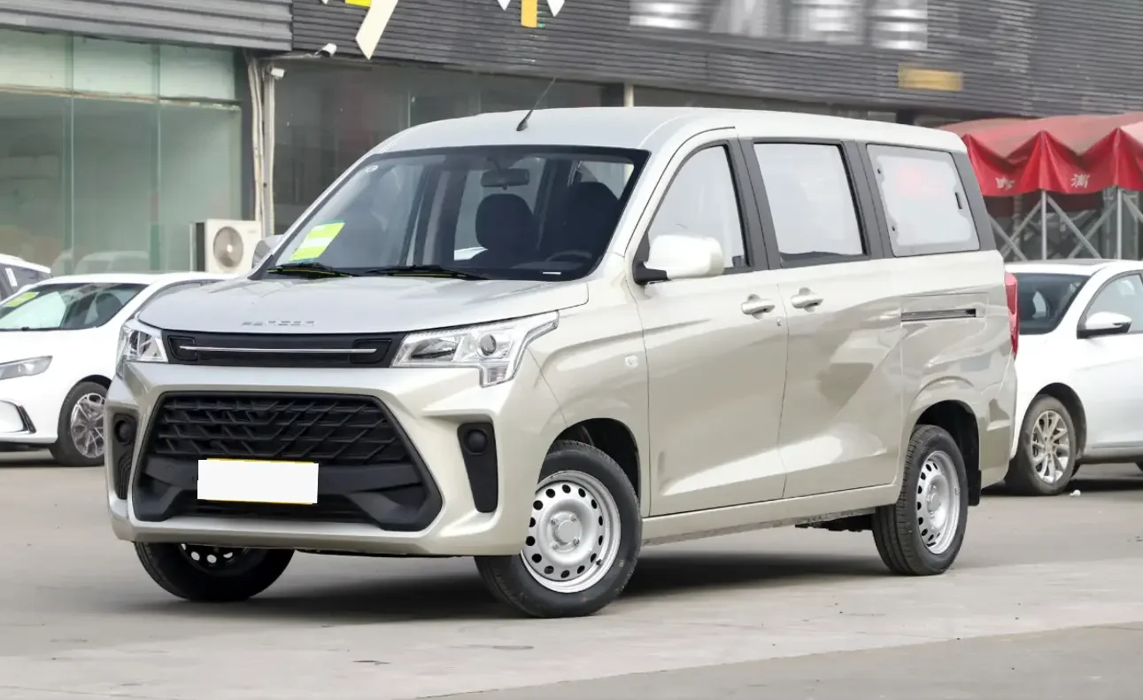 Dongfeng Fengon 380 - Versatile Passenger and Delivery Van