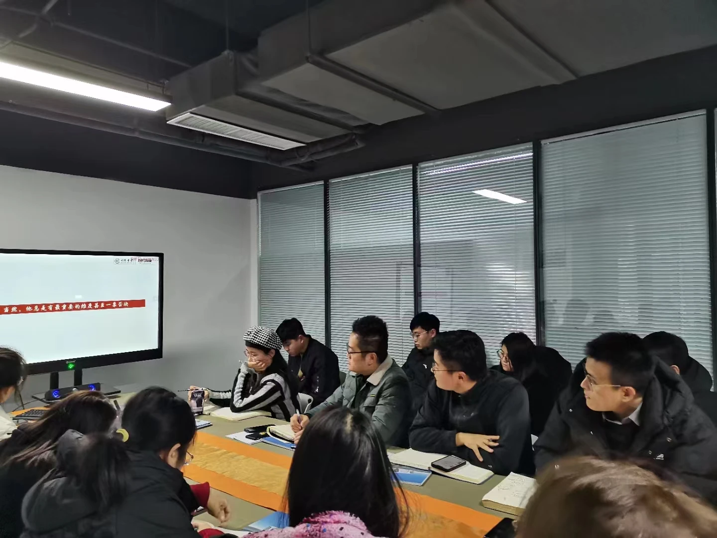 Leisure Prefab Cafe Modular Capsule House Mobile Tiny House