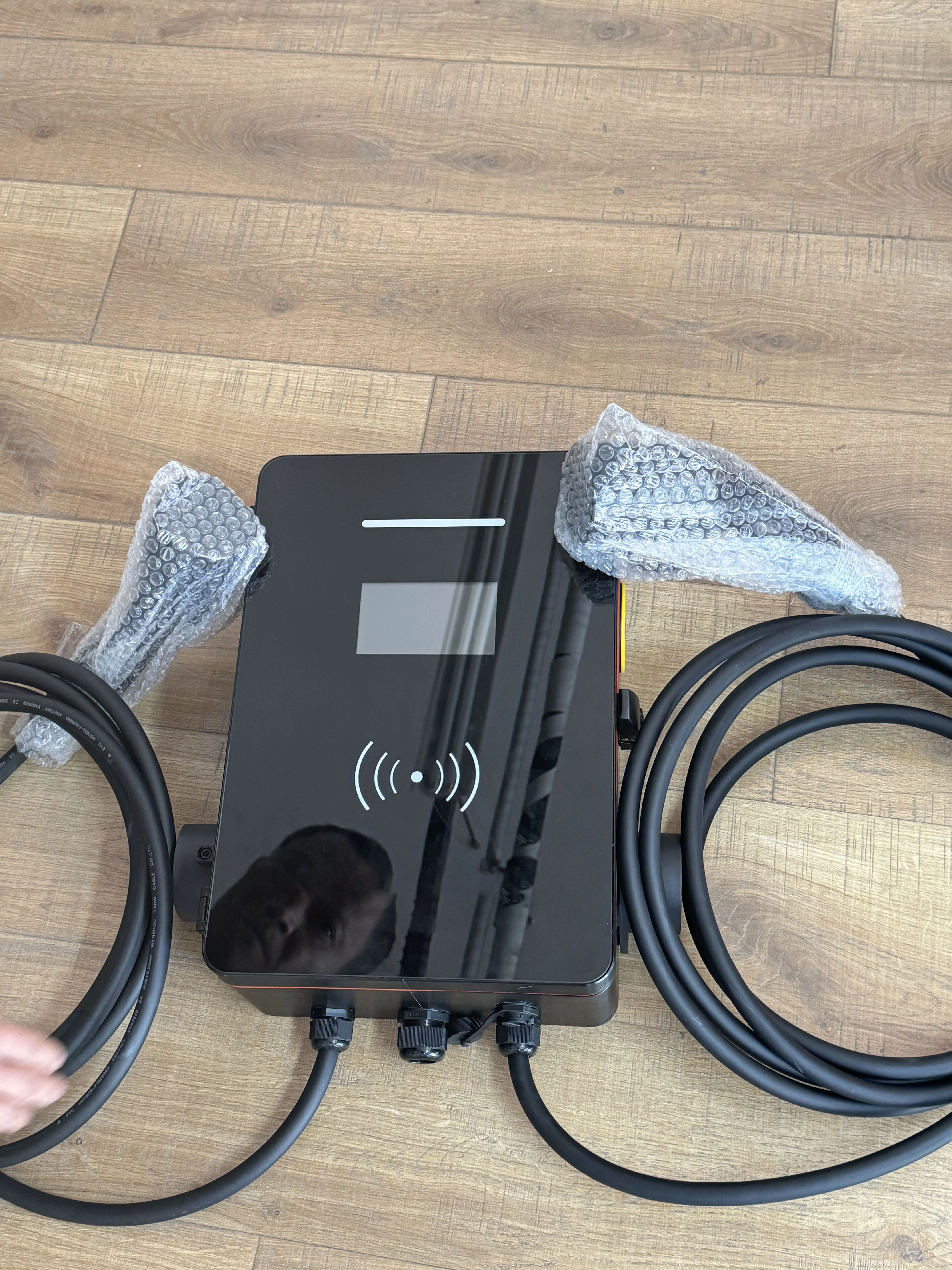 Commercial Ocpp Mennekes 32A 3 Phase 14kw 22kw 44kw Double Gun Wallbox Fast Electric Charging EV ...