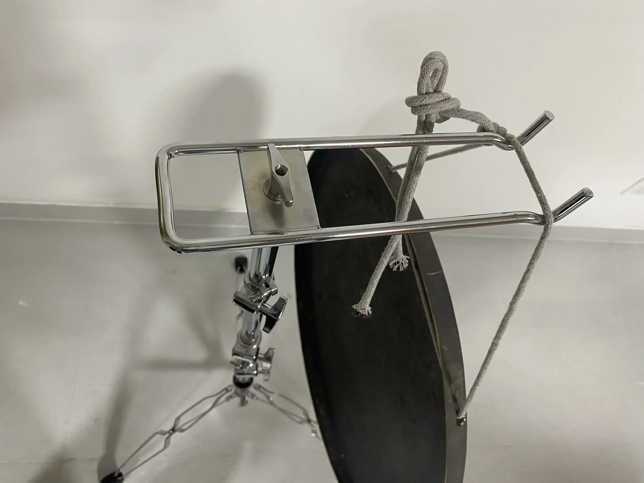 Portable Gong Stand - Movable & Durable Steel Tripod