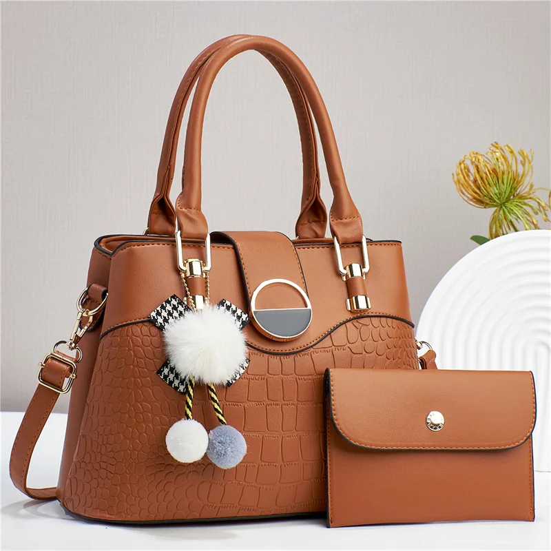 Bateli Handbags - Versatile and Stylish Two-Piece Sets