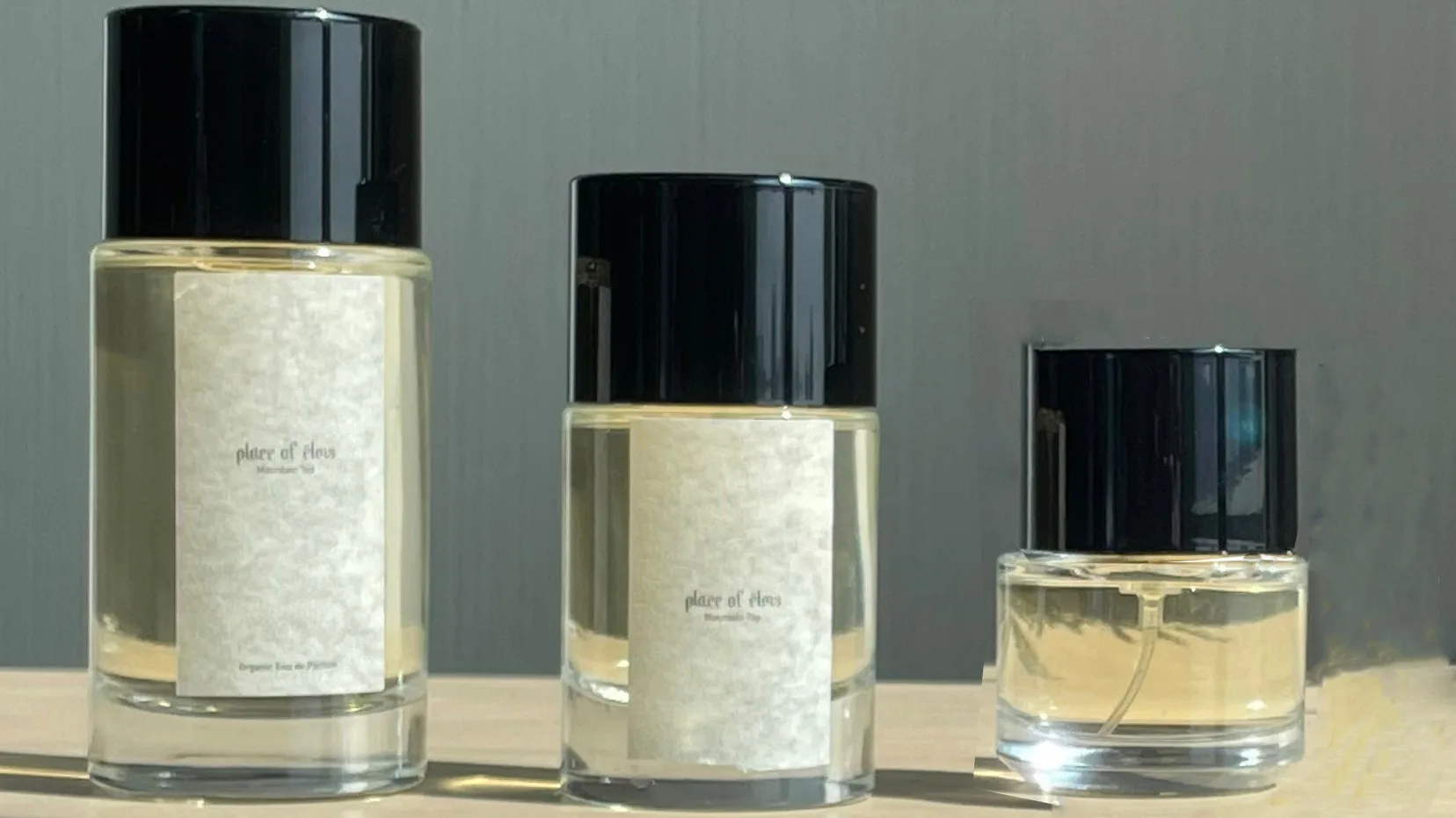 Luxury Perfume Glass Bottle Round Crimp Parfum Bottle 50ml With Packing ...