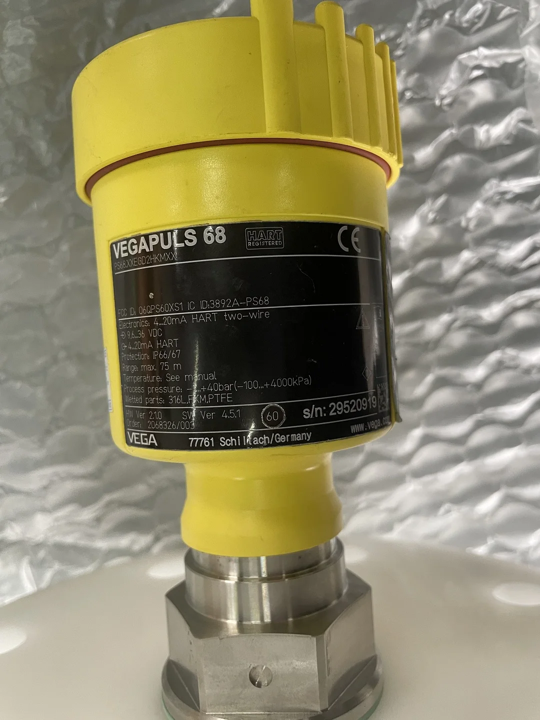 VEGA FLEX61 Guided Wave Radar Level Meter - Accurate & Customizable