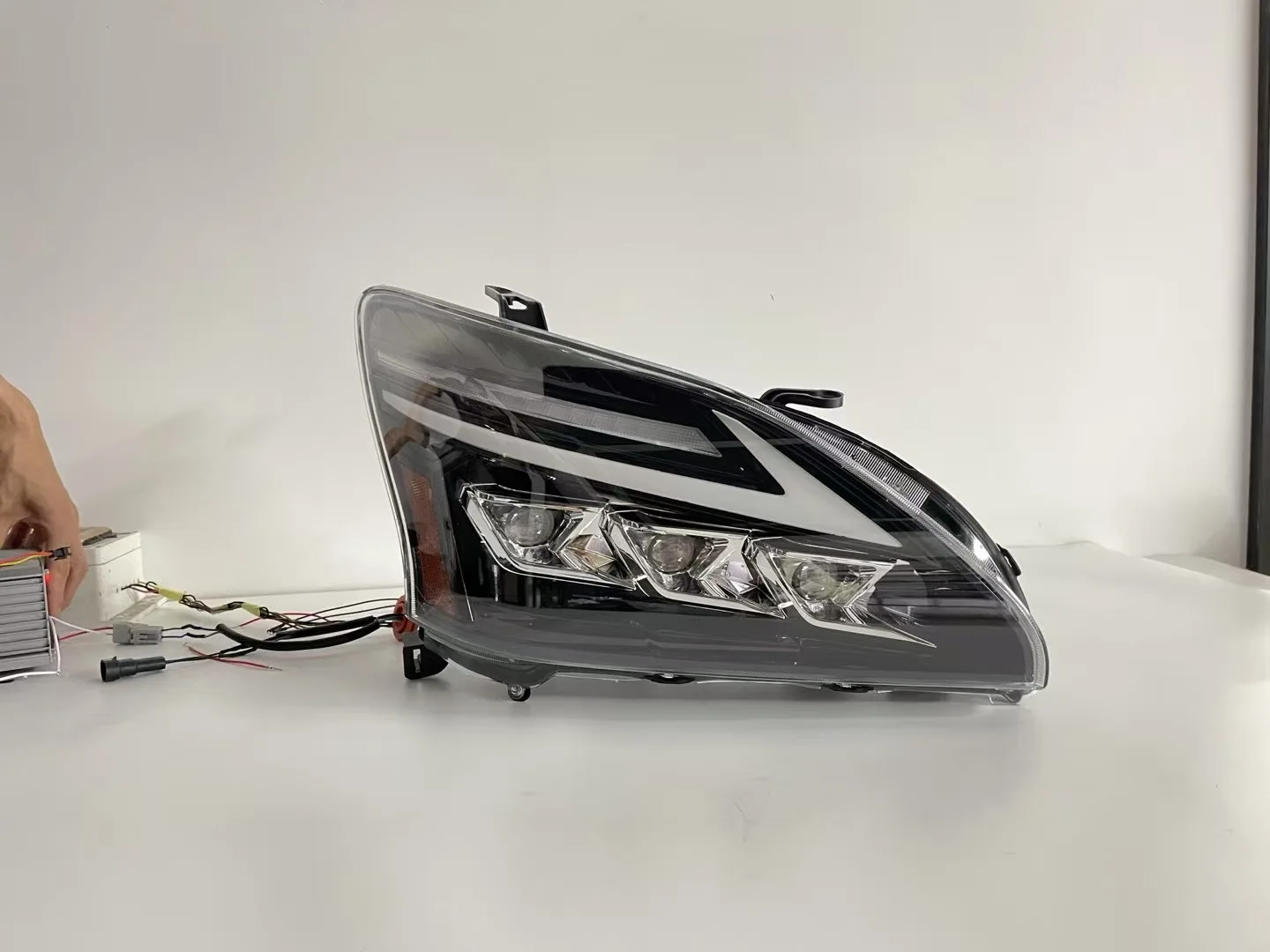 Upgrade 12V 6000K LED Headlight Assembly Modified Headlamp for Lexus RX ...
