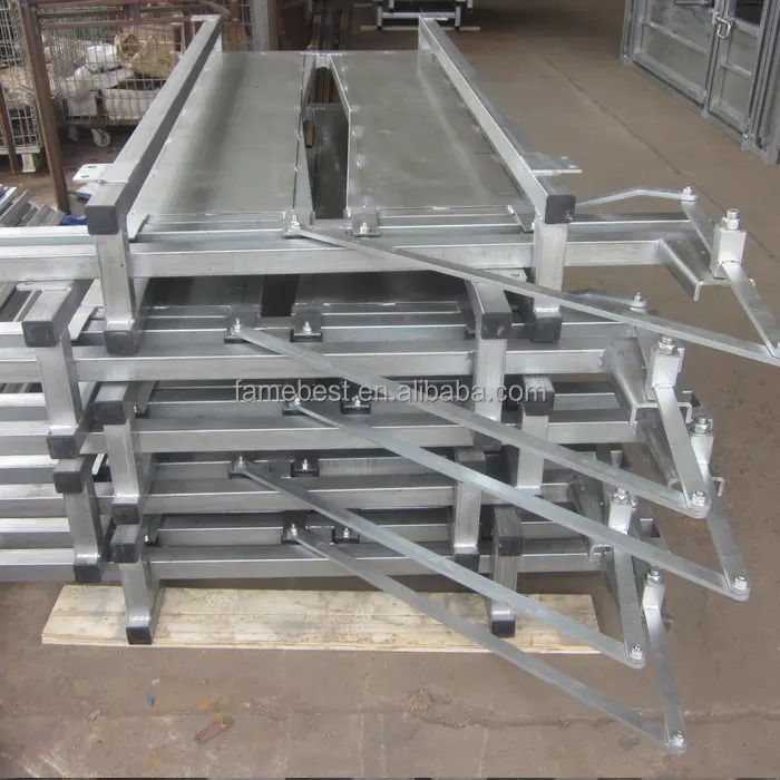 Adjustable Galvanized Cattle Chute Loading Ramp Livestock Equipment ...