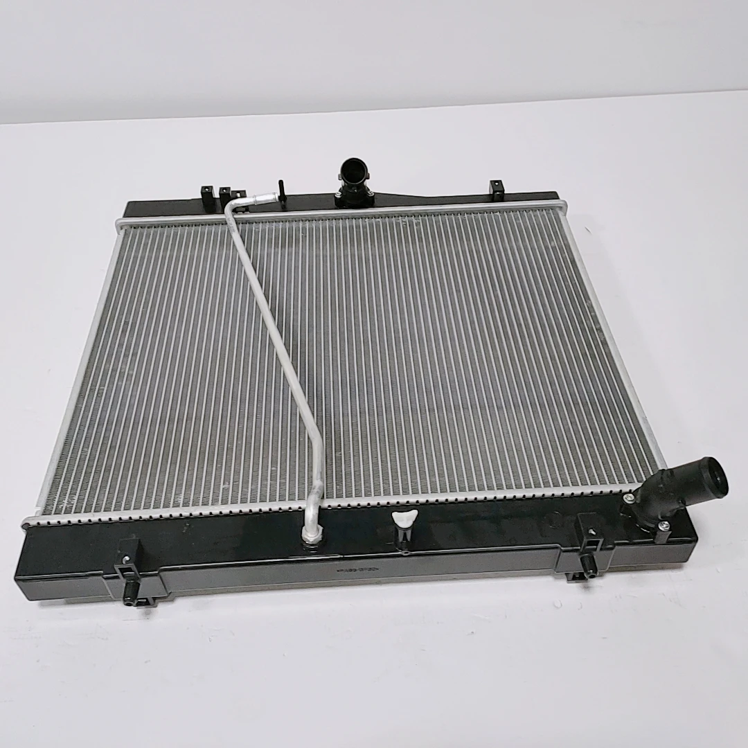 Toyota HIACE Radiator - Durable Aluminum-Plastic Brazed Finned Tube