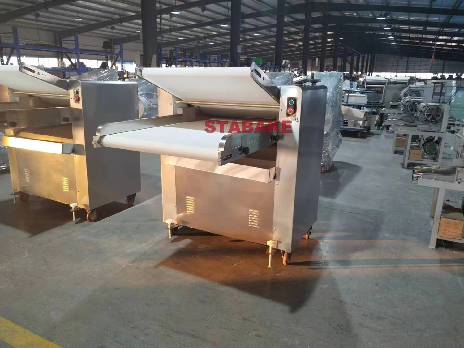 Bakery Dough Sheeter - Efficient Dough Kneading Solutions