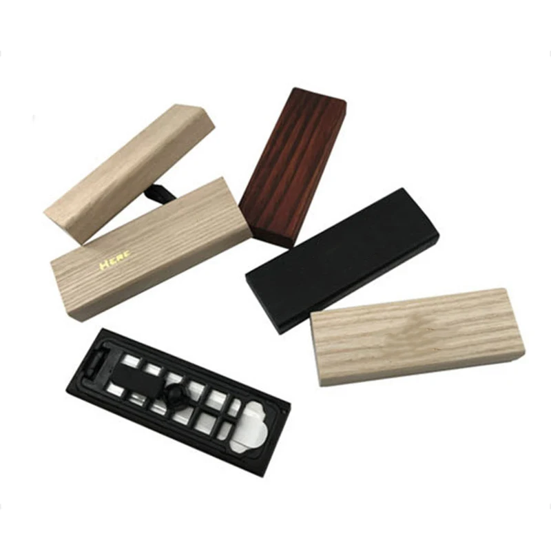 Custom Luxury Aromatic Wood Diffuser for Car Vent