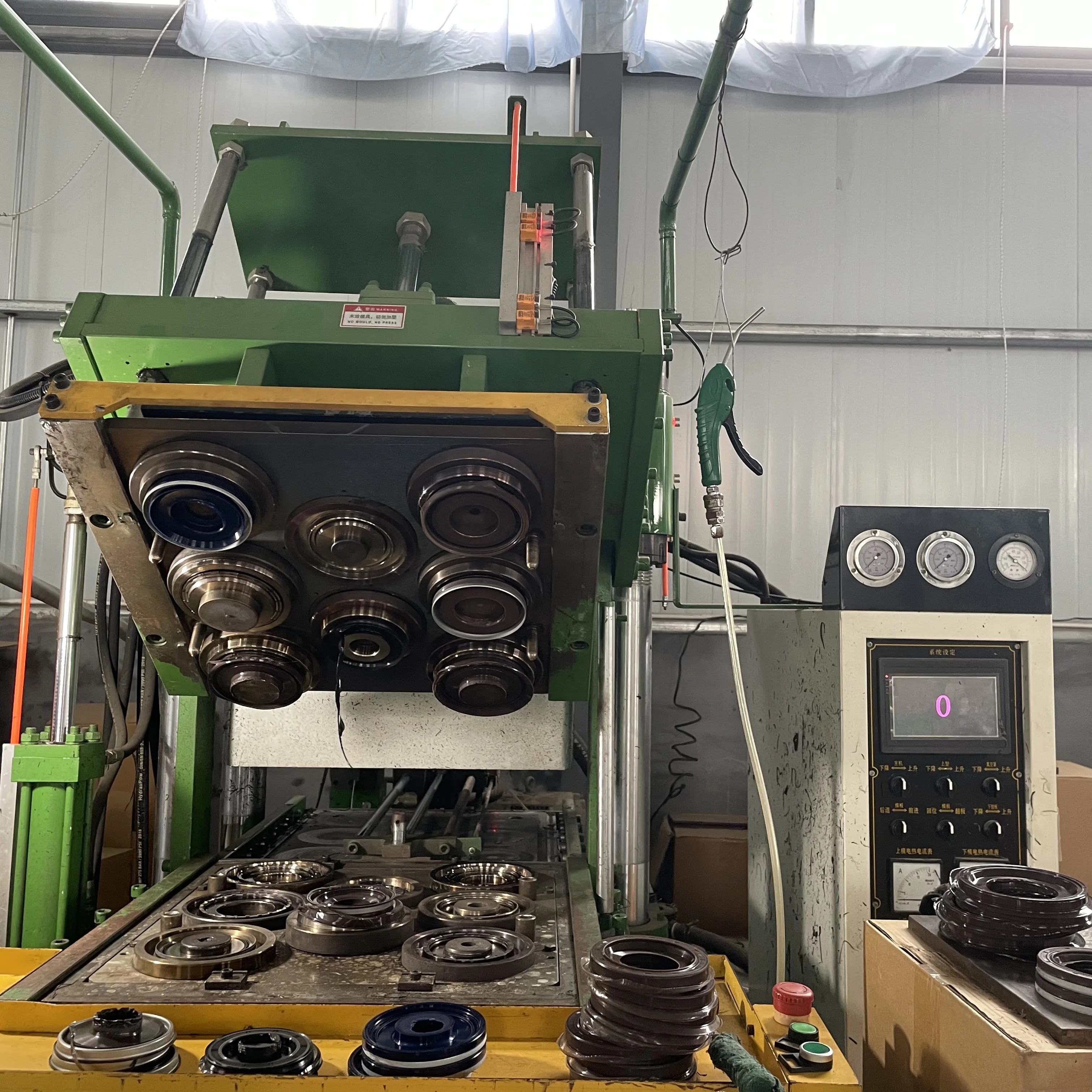 Truck Wheel Hub Oil Seal OEM 4531748 4448426 46303 - High Quality