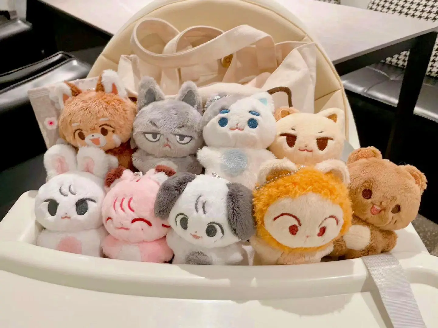 Kpop Idol Nct 127 Haezelchan Mark Jungwoo Jaehyun Pet Cafe Animal Doll ...