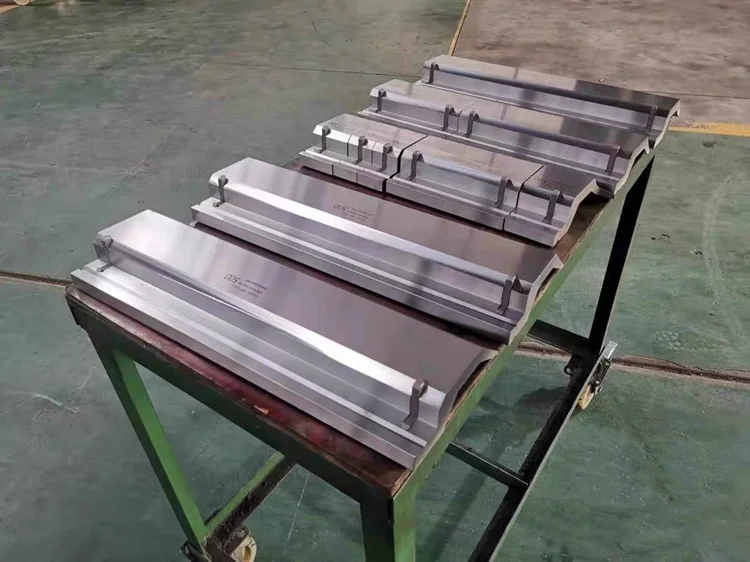 High Hardness Bending Machine Blade Sheet Metal Bending Mould And Dies ...