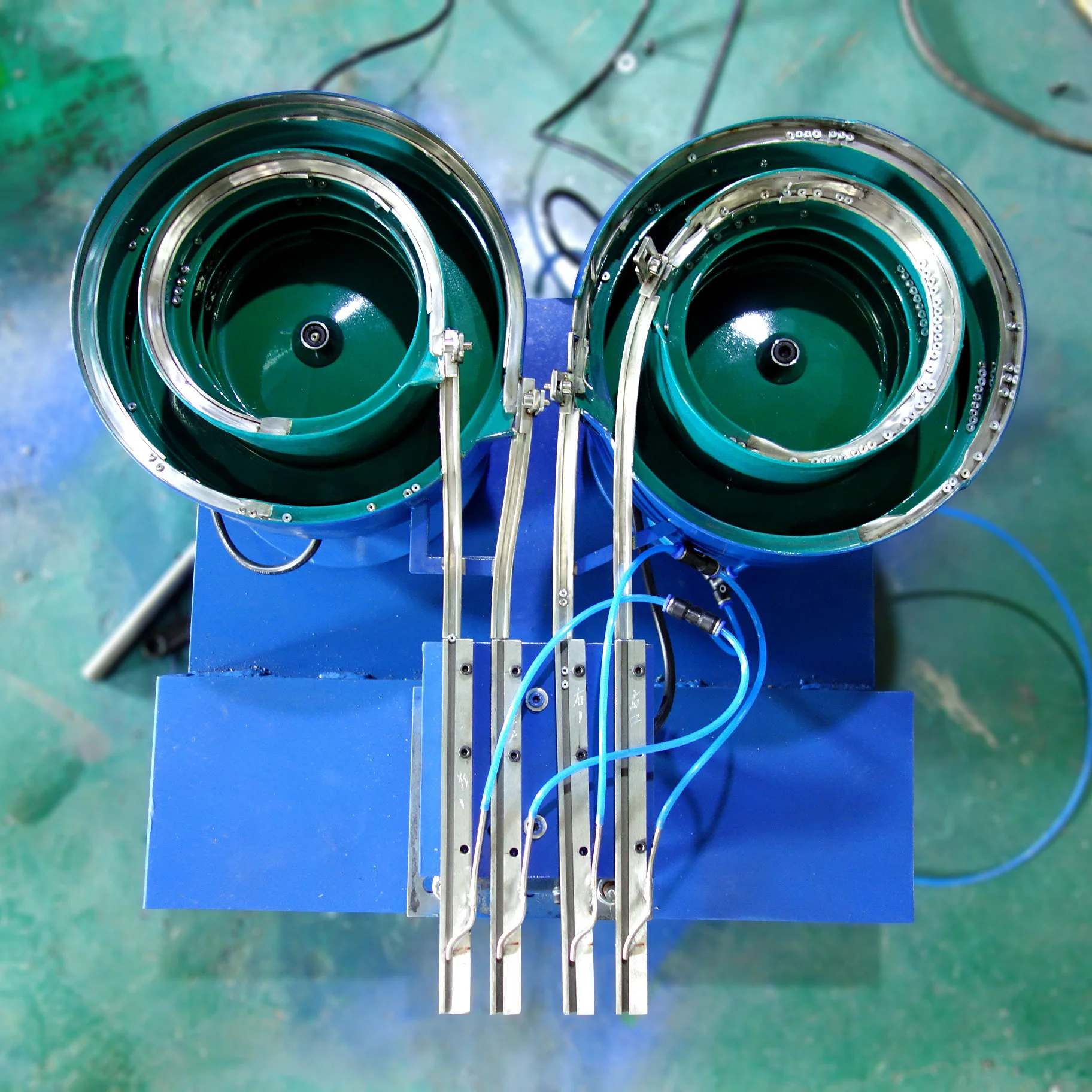 Customized Vibratory Bowl Part Feeder Cap Feeder For Manufacturing ...