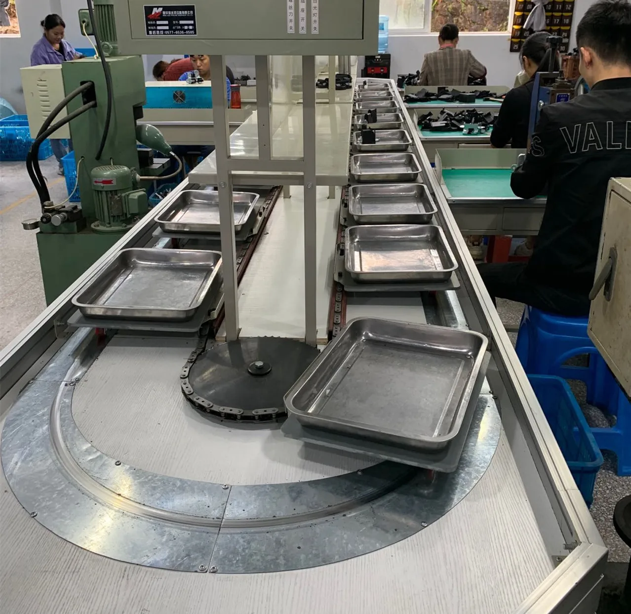 Good Quality Preferential Price Auto Car Door Lock Actuator Fit for ...