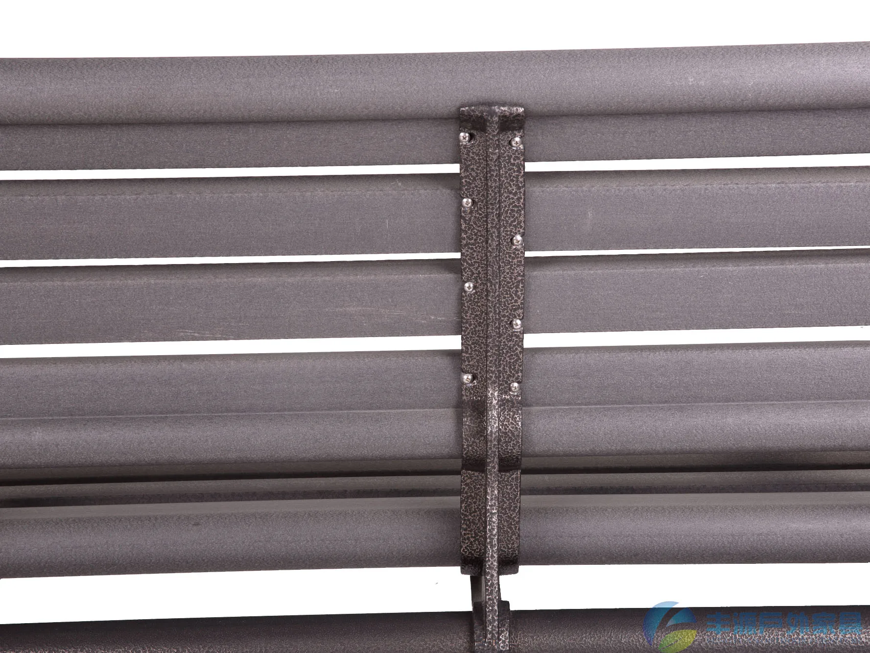 Outdoor Plastic Slats Public Park Bench Seating Solutions