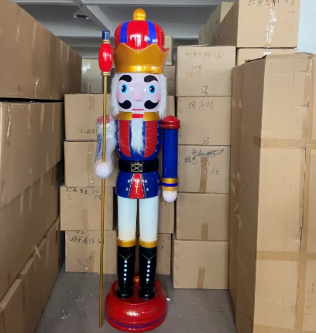 Grands Casse-Noisettes - Life Size Nutcracker Ornaments