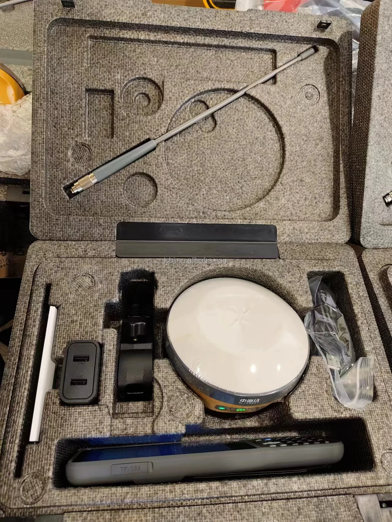 Hi-target V200 GNSS RTK System - Precision Measuring Instrument