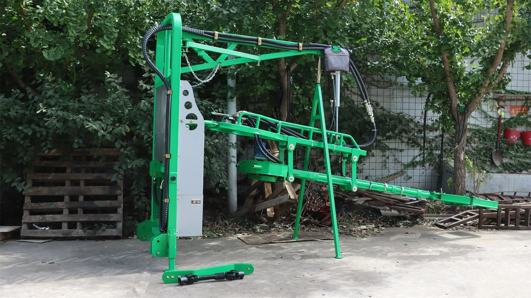 Tractor Mounted Pecan Tree Shaker - High Productivity