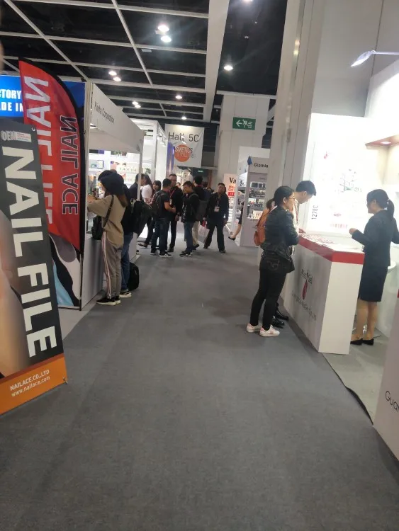 Woman Large Maxi Bras Sexy Seamless Wire Free Push Up Bra Plus Size ...