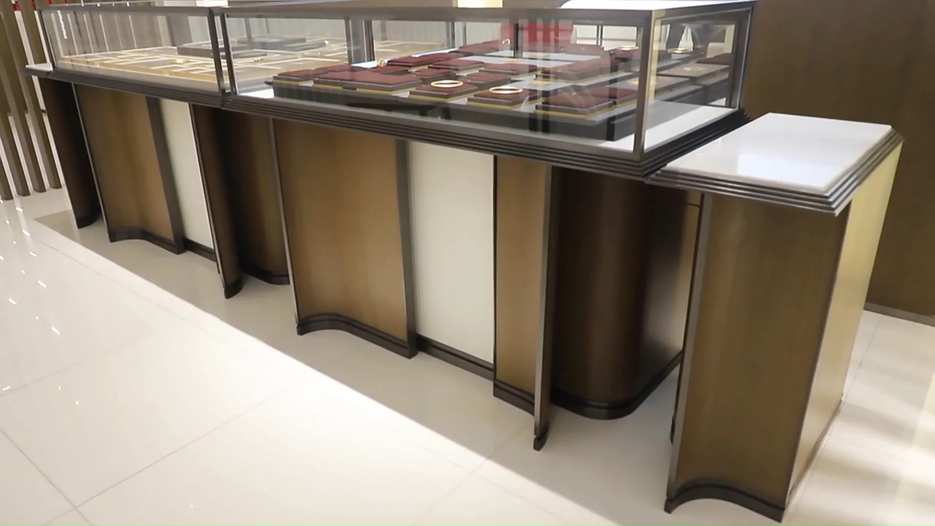 Jewelry Showroom One-stop Service Glass Jewelry Display Cabinet Shop ...