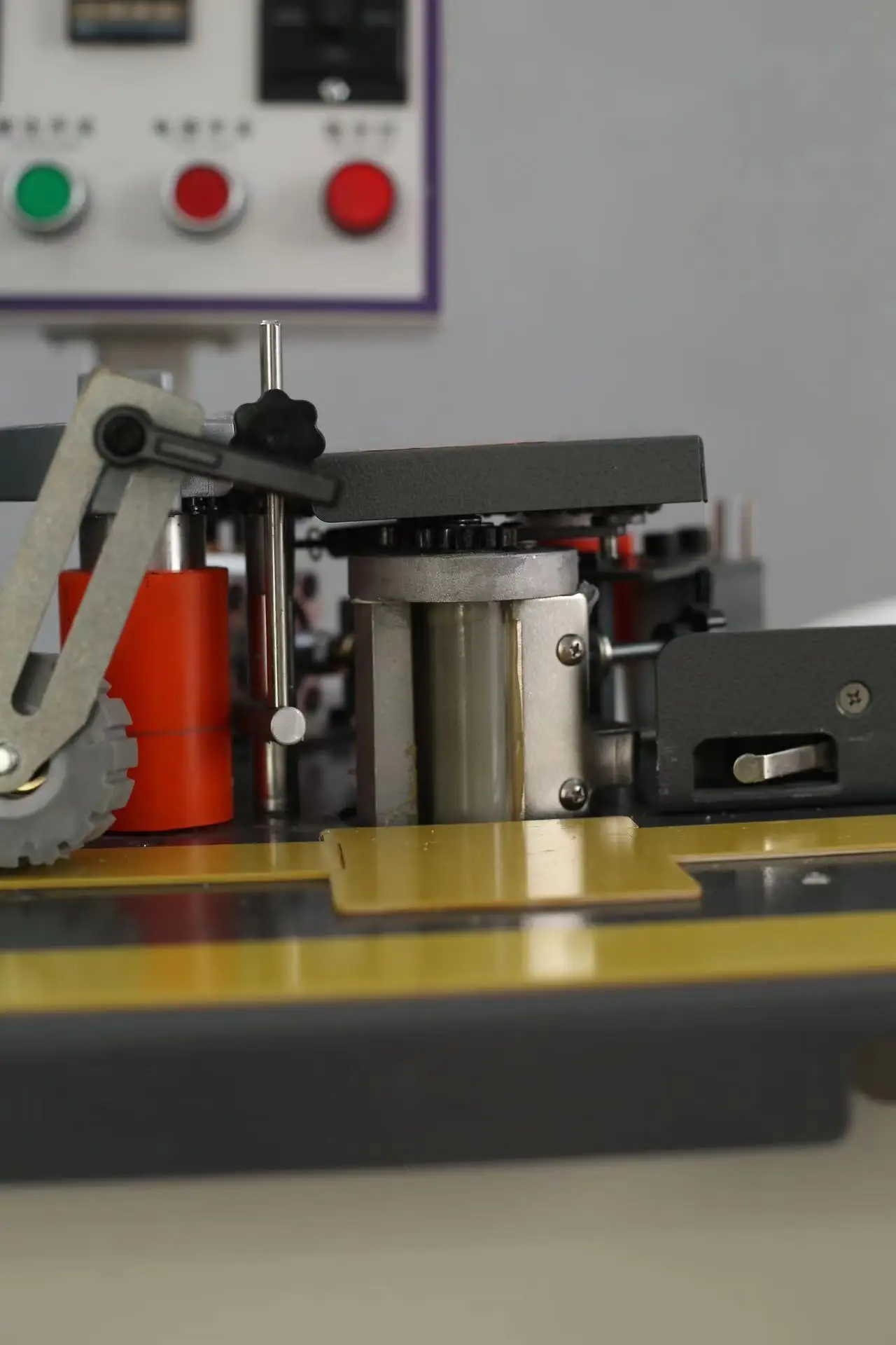 Portable Mini Automatic Curve and Linear Edge Banding Machine