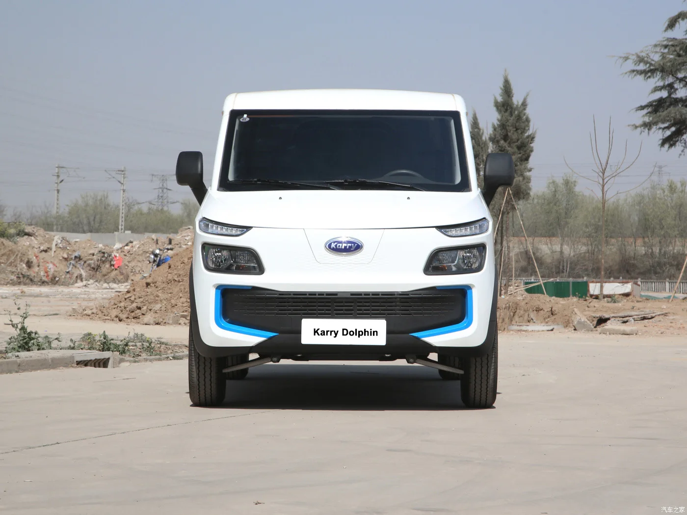 Karry Dolphin EV Cargo Van 2022-2023 - 350km Range RWD Van