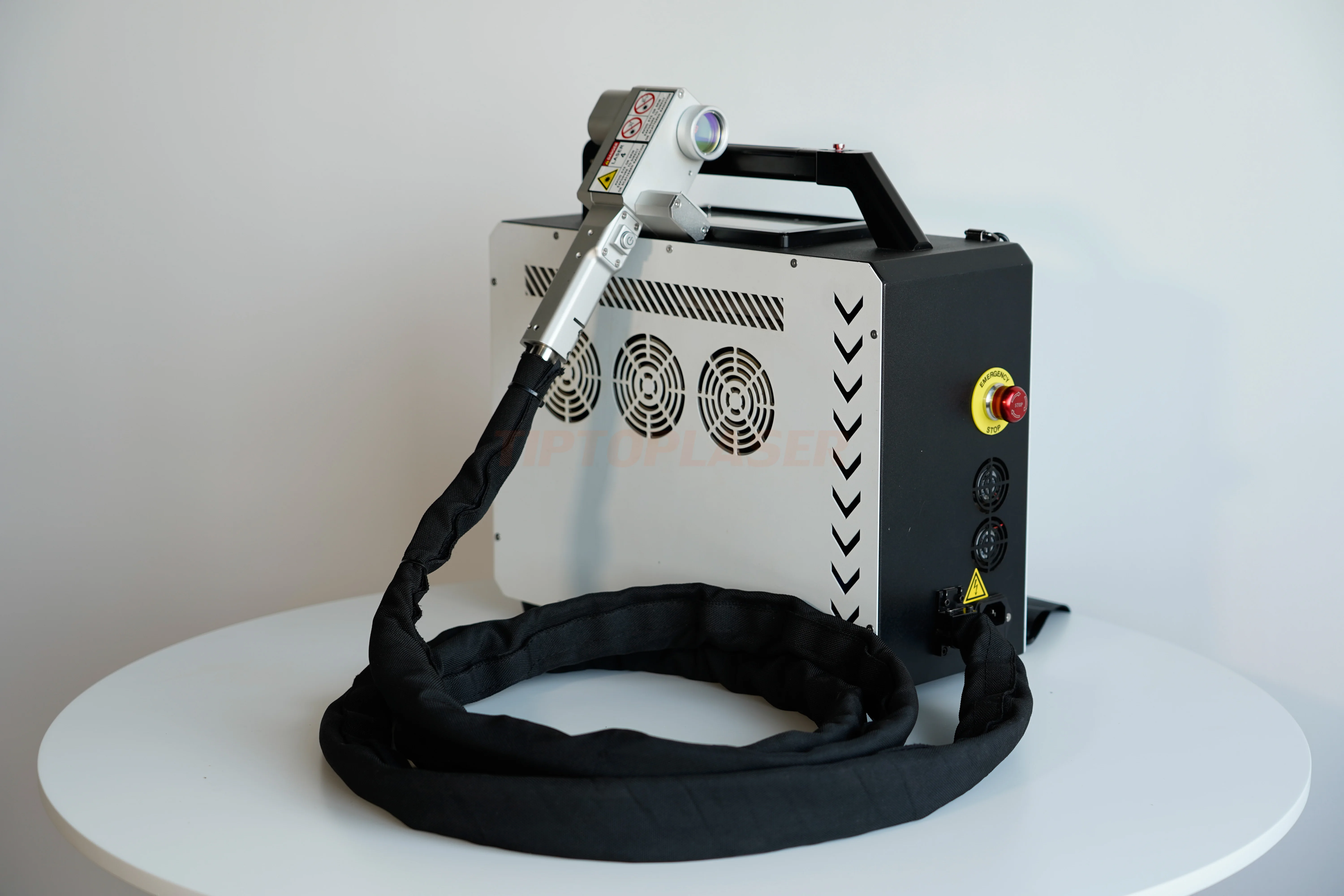 TIPTOPLASER 50W/100W Laser Cleaning Machines - Efficient & Portable