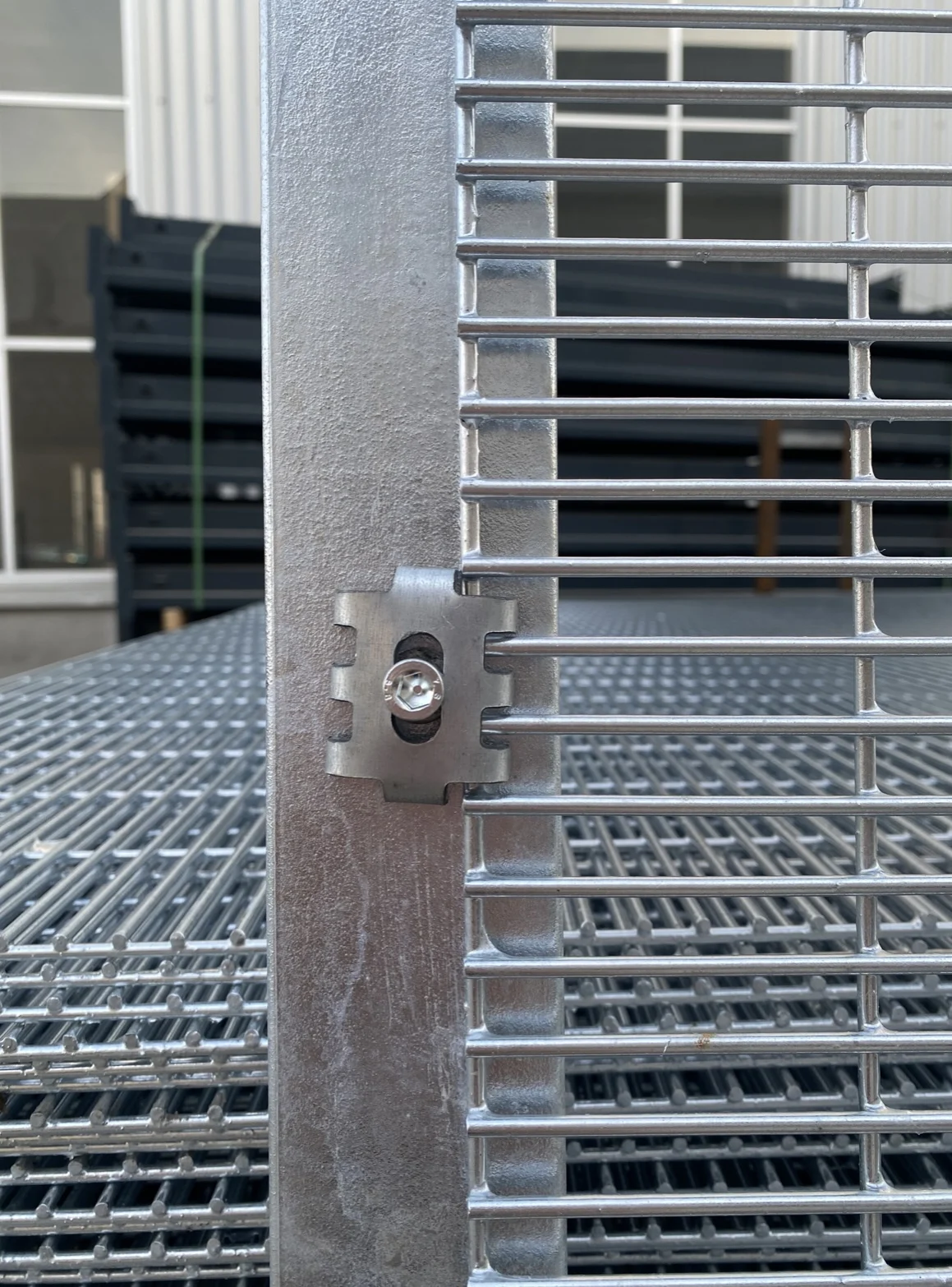 Customized Prison 358 Fence High Security 358 Bend Fence Waterproof ...