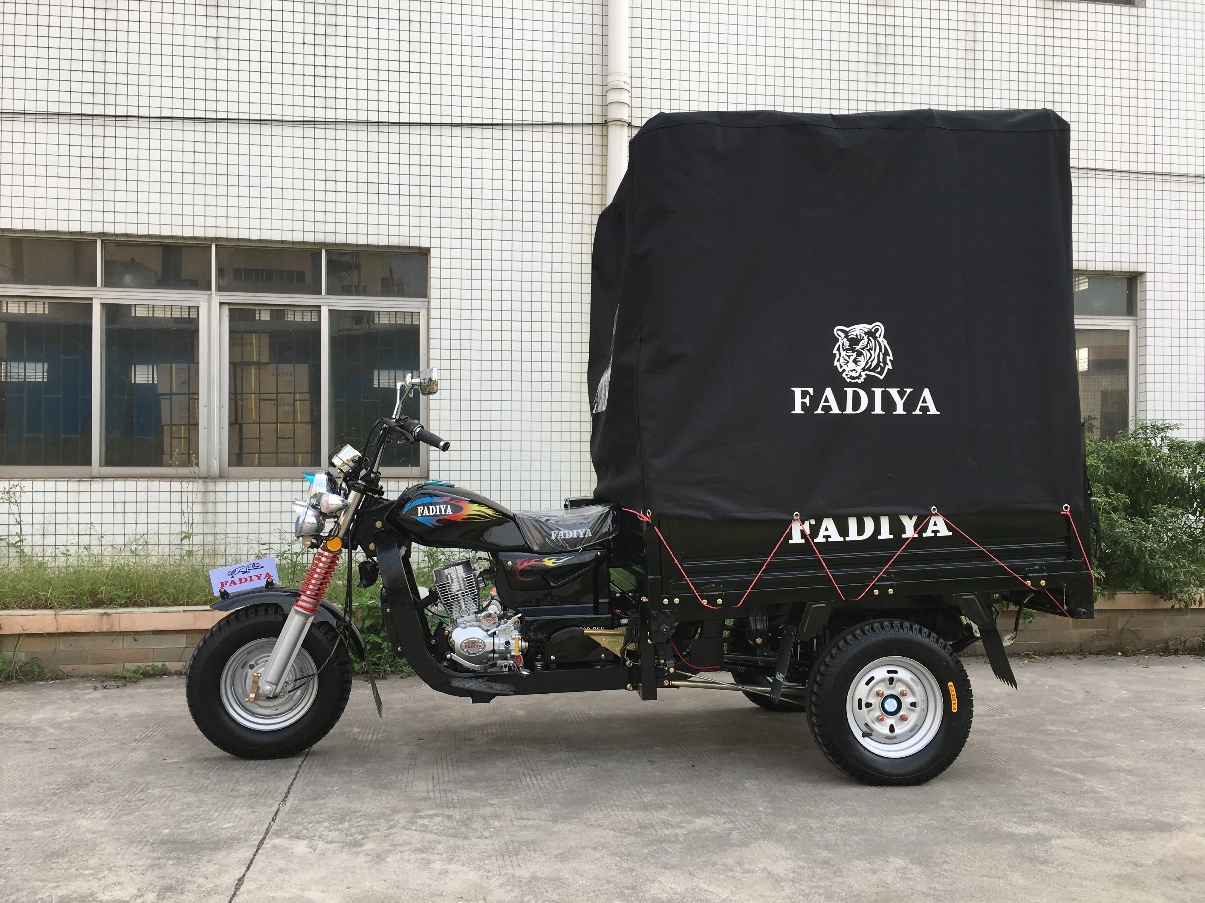 3 Wheel Motorcycle Cargo - 200cc Tricycle with Tent Seat