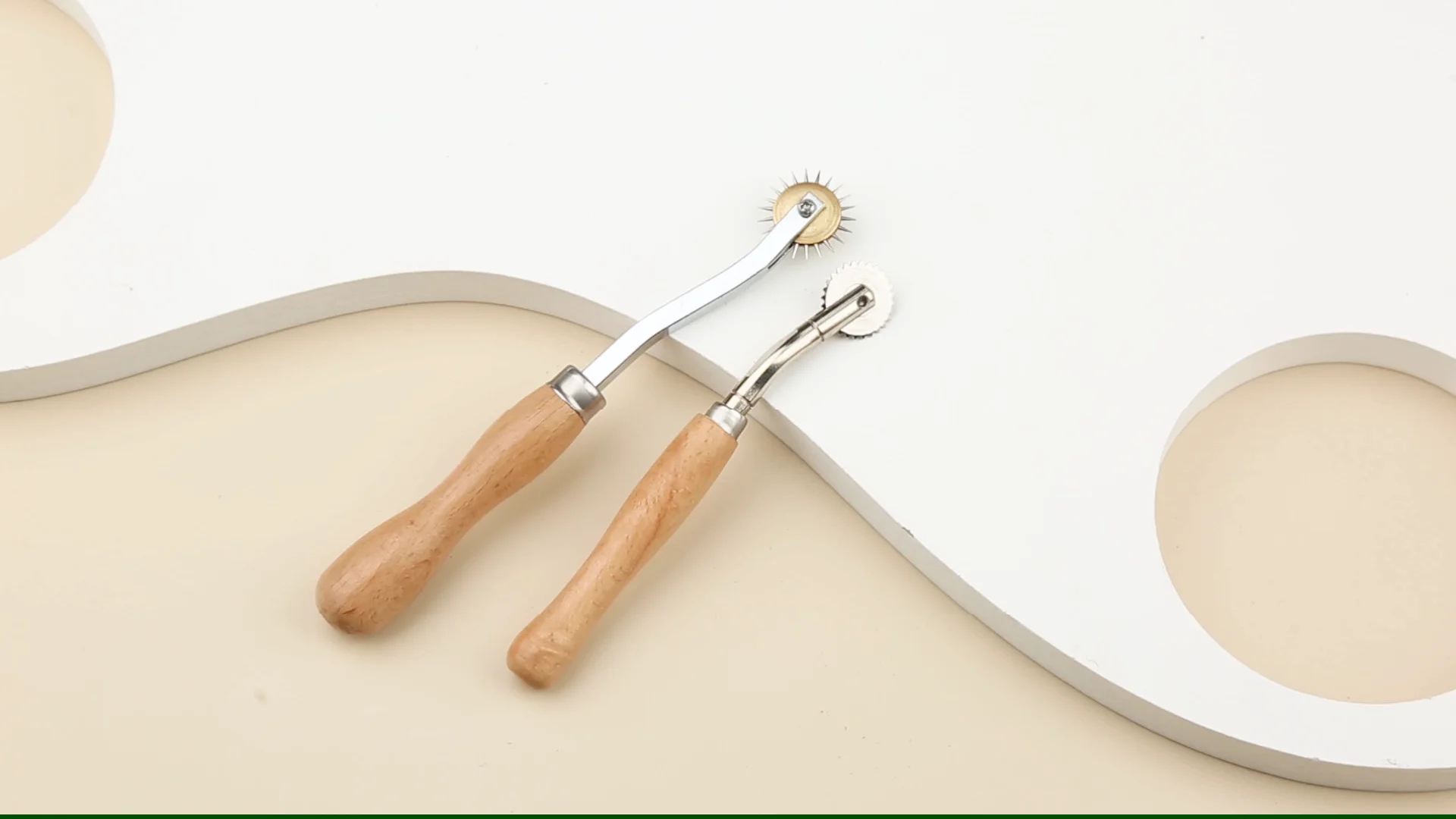 High Quality Handmade Leather Crafting Tool Needle Tracing Wheel - Buy ...