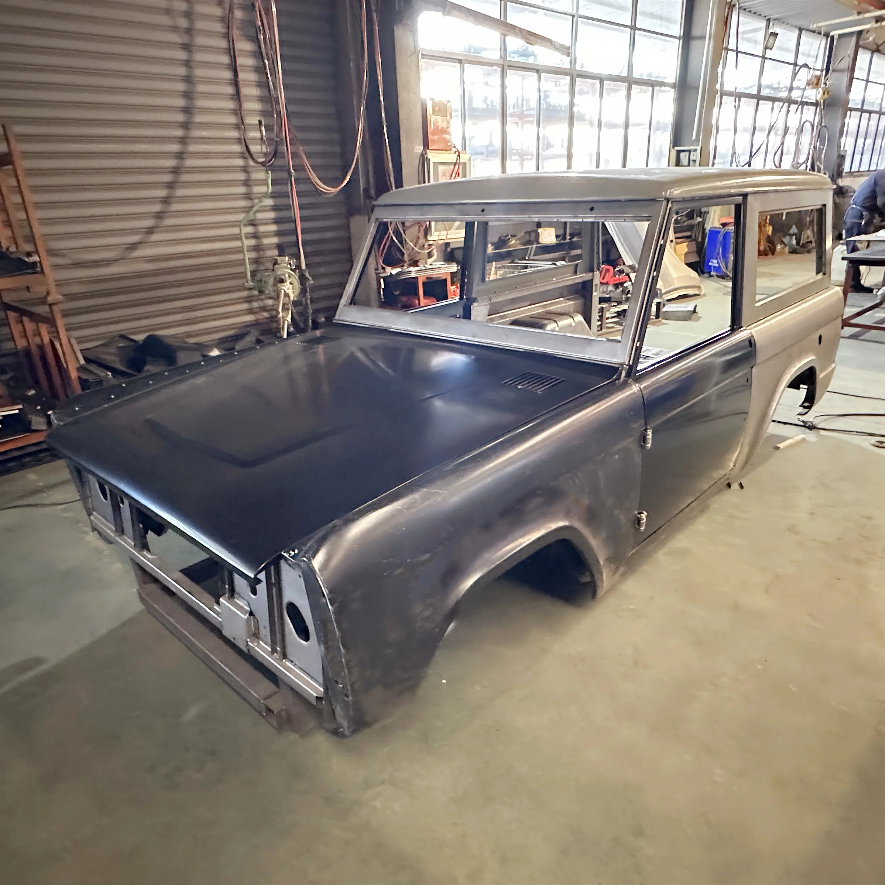 High Quality Car Cab Body Shell For 1966-1968-1977 Early F-ord Bronco ...