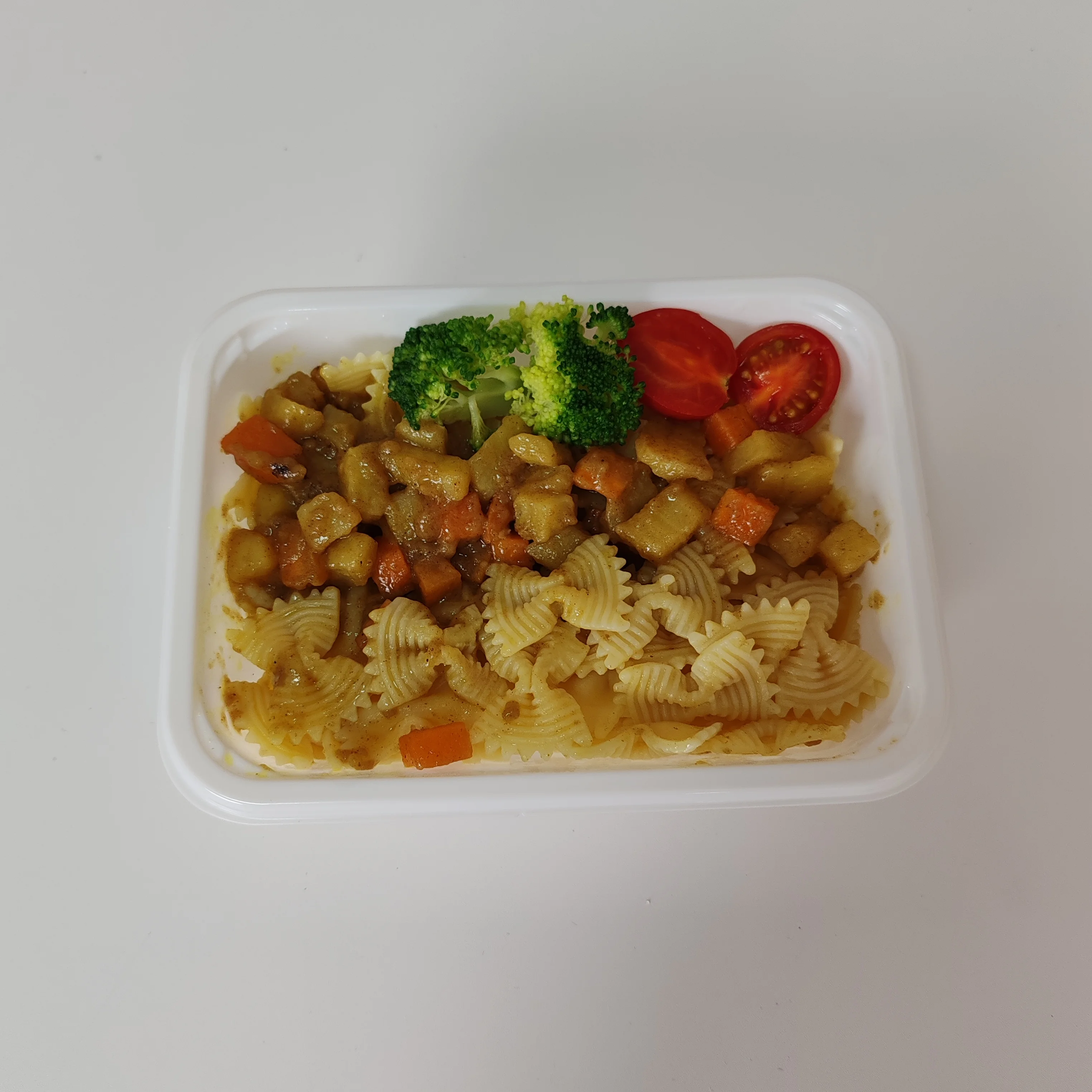 Customized One Compartment Disposable Takeaway Packaging Box Cpet Tray ...