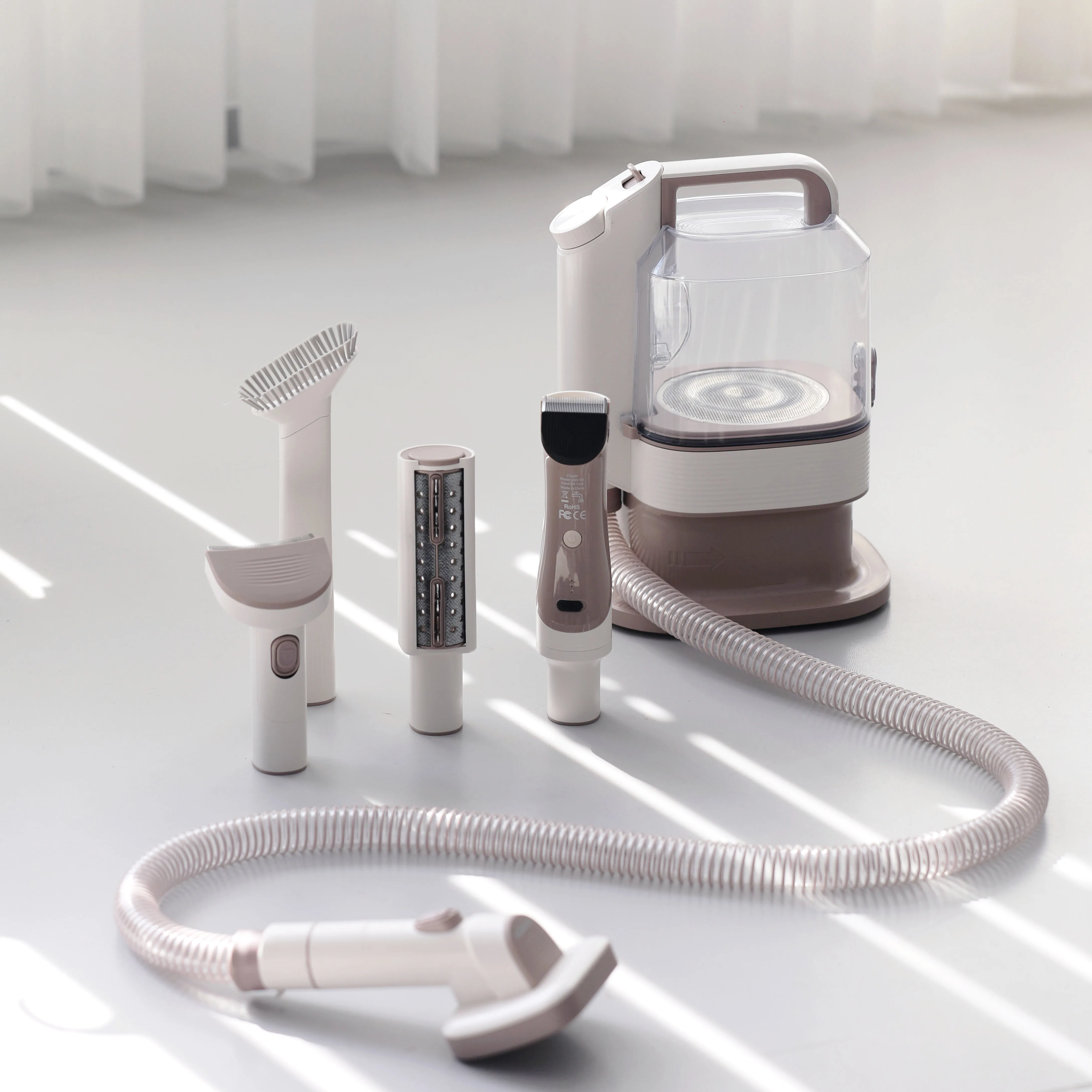 3.2L Pet Vacuum Cleaner - Efficient Dog and Cat Hair Grooming