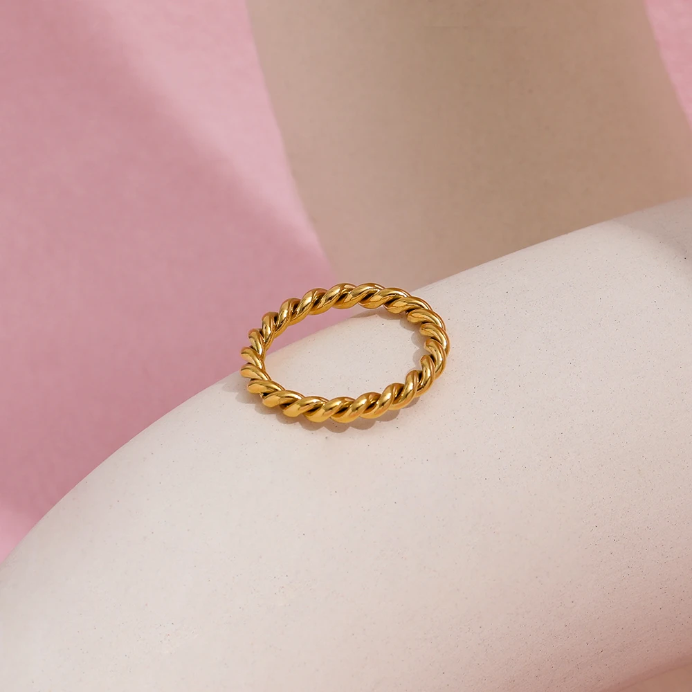 Shop High End PVD 18K Gold Plated Rope Finger Rings for Women